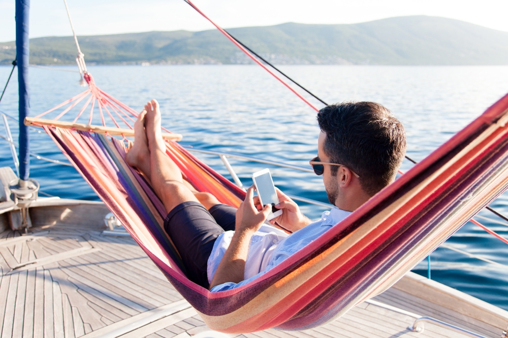 Top 10 Travel Social Apps for Travelers in 2026