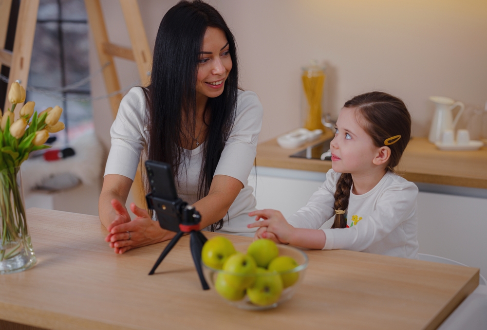 Top 10 Parenting Influencer Platforms for 2025