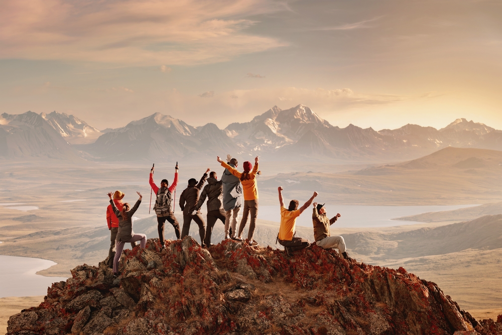 Top 10 Group Travel Companies for Shared Journeys in 2025
